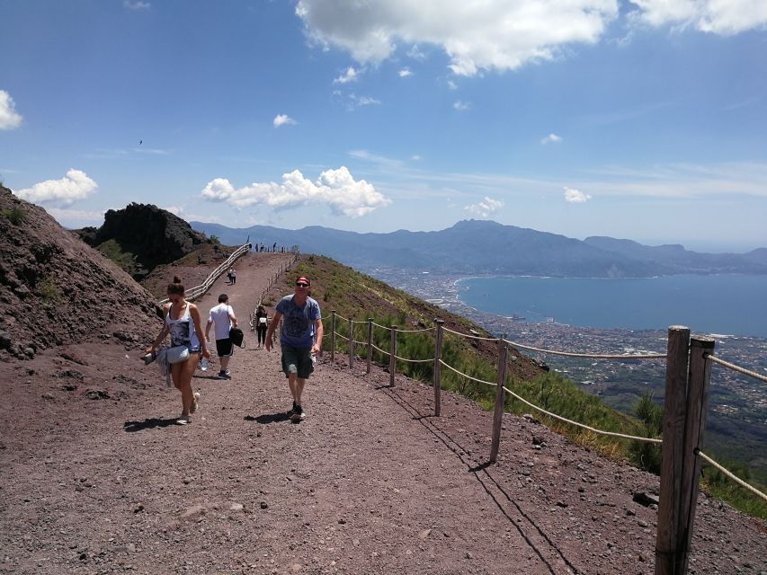 Naples: Pompeii, Mount Vesuvius, and Herculaneum Trip