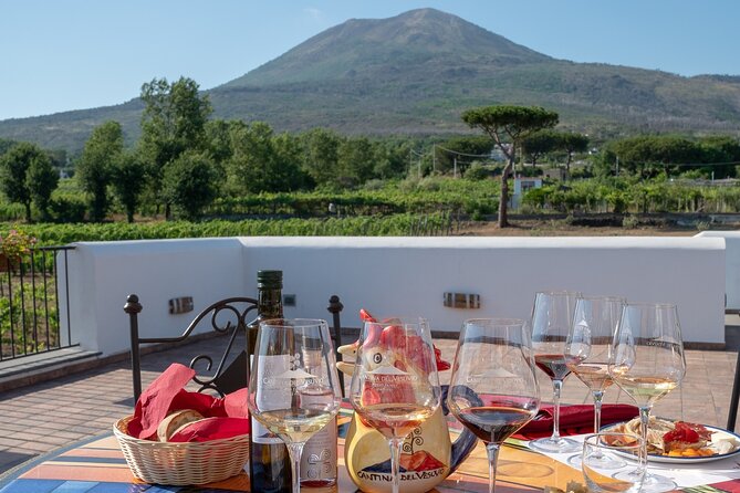 Pompeii Vesuvius Day Tour From Naples With Italian Lunch and Wine