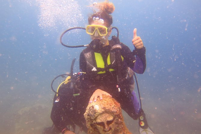 Side: Scuba Diving Under Water Museum