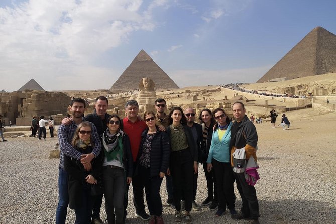 Guided Tour To The Pyramids And Egyptian Museum Including Tickets