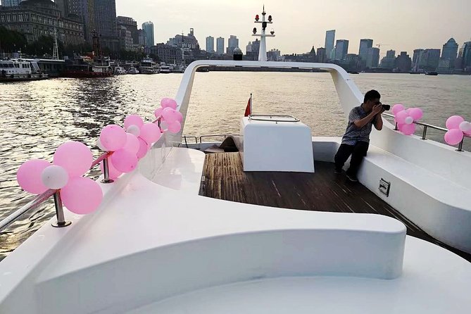 Shanghai VIP Night Cruise With Private Yacht And Dinner Option