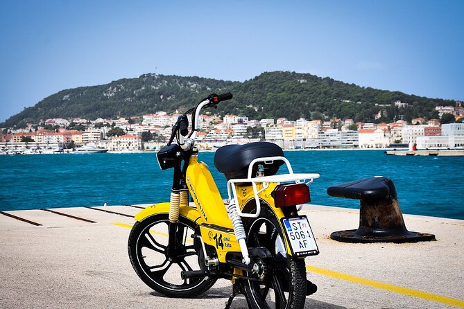 Back To The 80s Unique Vintage Tomos Moped Tour Split