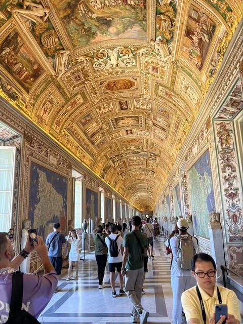 Romes Best Walking Tour Of Vatican Museum & Sistine Chapel.