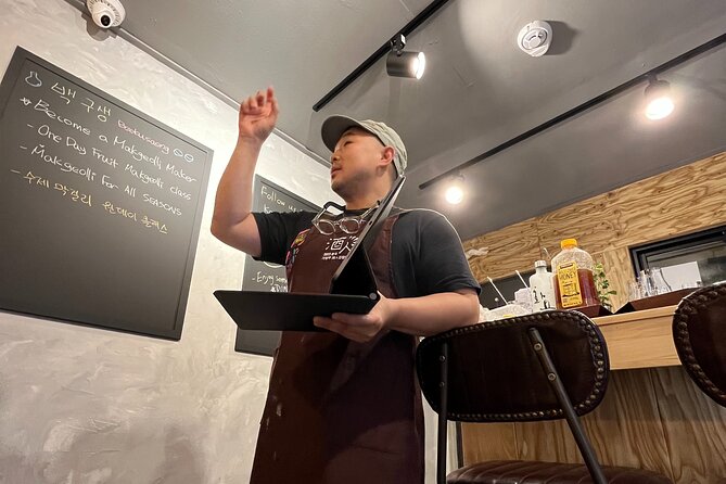 Traditional Soju Class And Makgeolli Tasting In Seoul