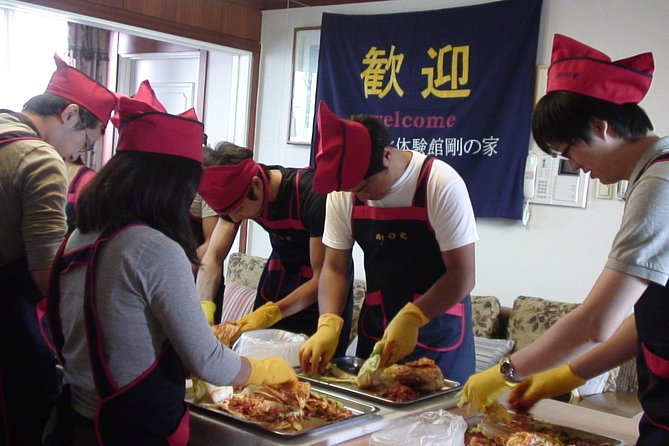 Korean Cultural Experience: Kimchi Making, Hanbok Wearing And Tea Ceremony
